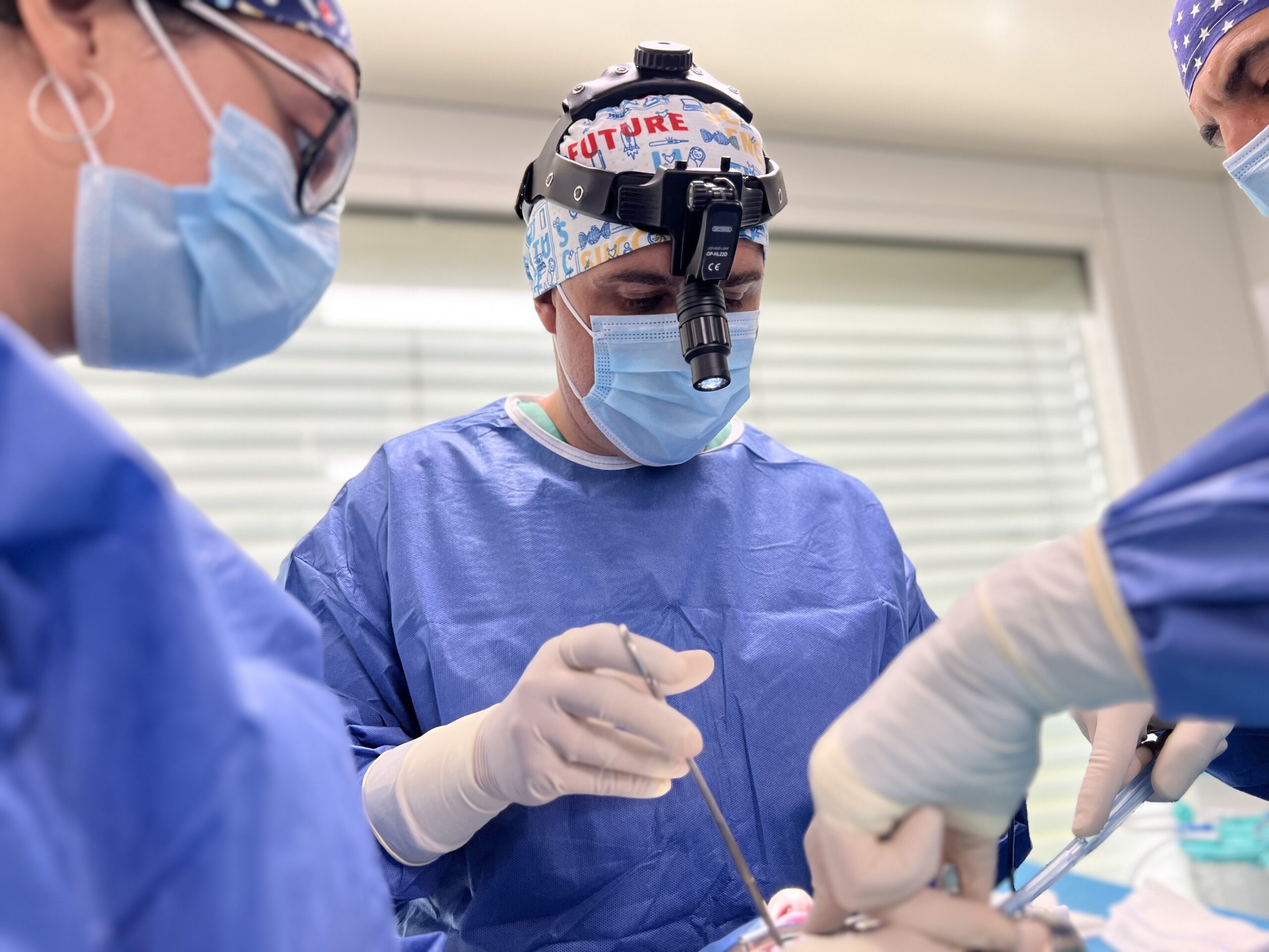 Dr. Hernández Rubiño, el mejor otorrino que hay en este mundo - HC Marbella | HC Marbella ...